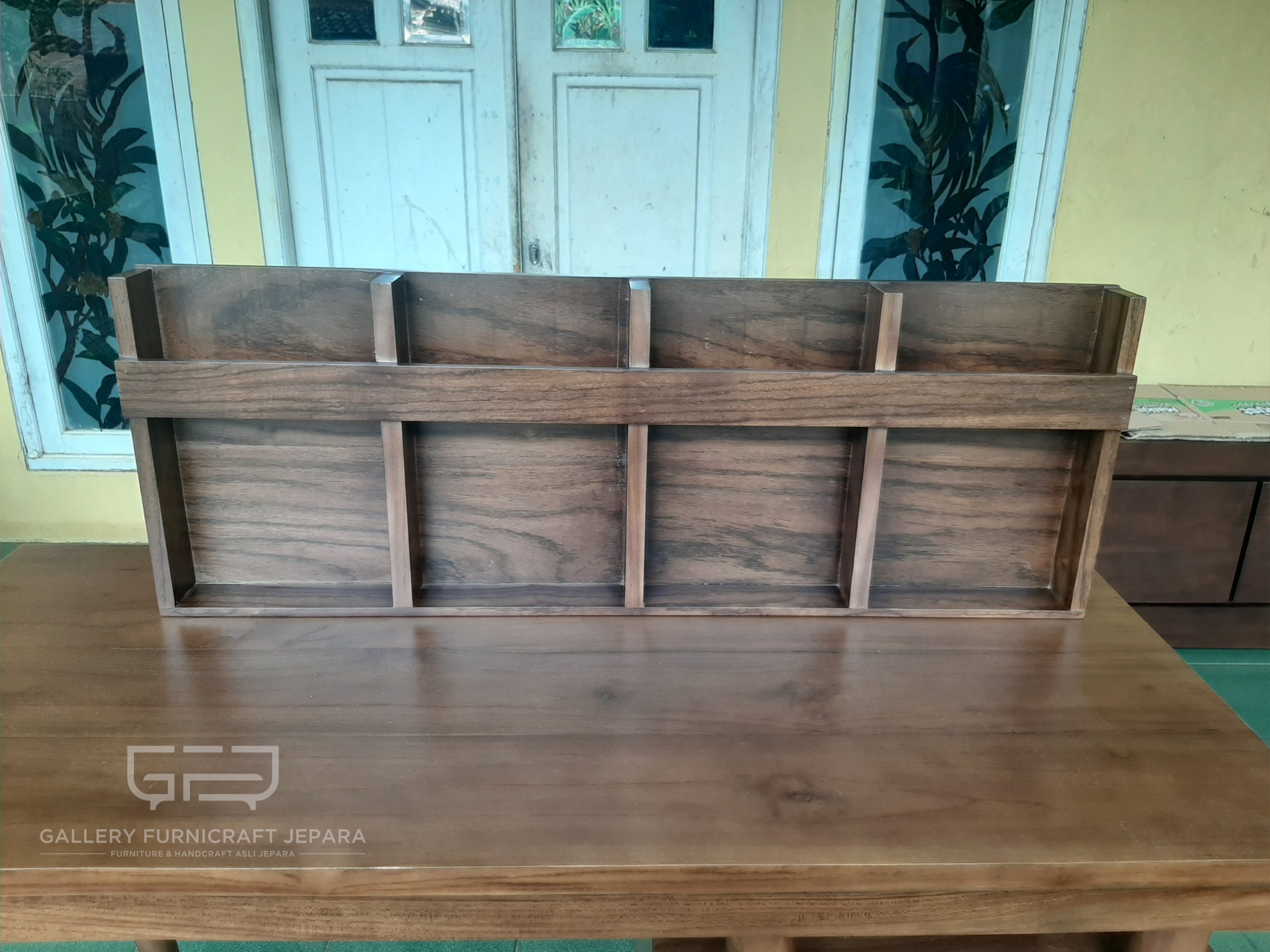 Meja Kerja Komputer Kayu Jati dengan Tempat KeyBoard dan Rak Buku ...