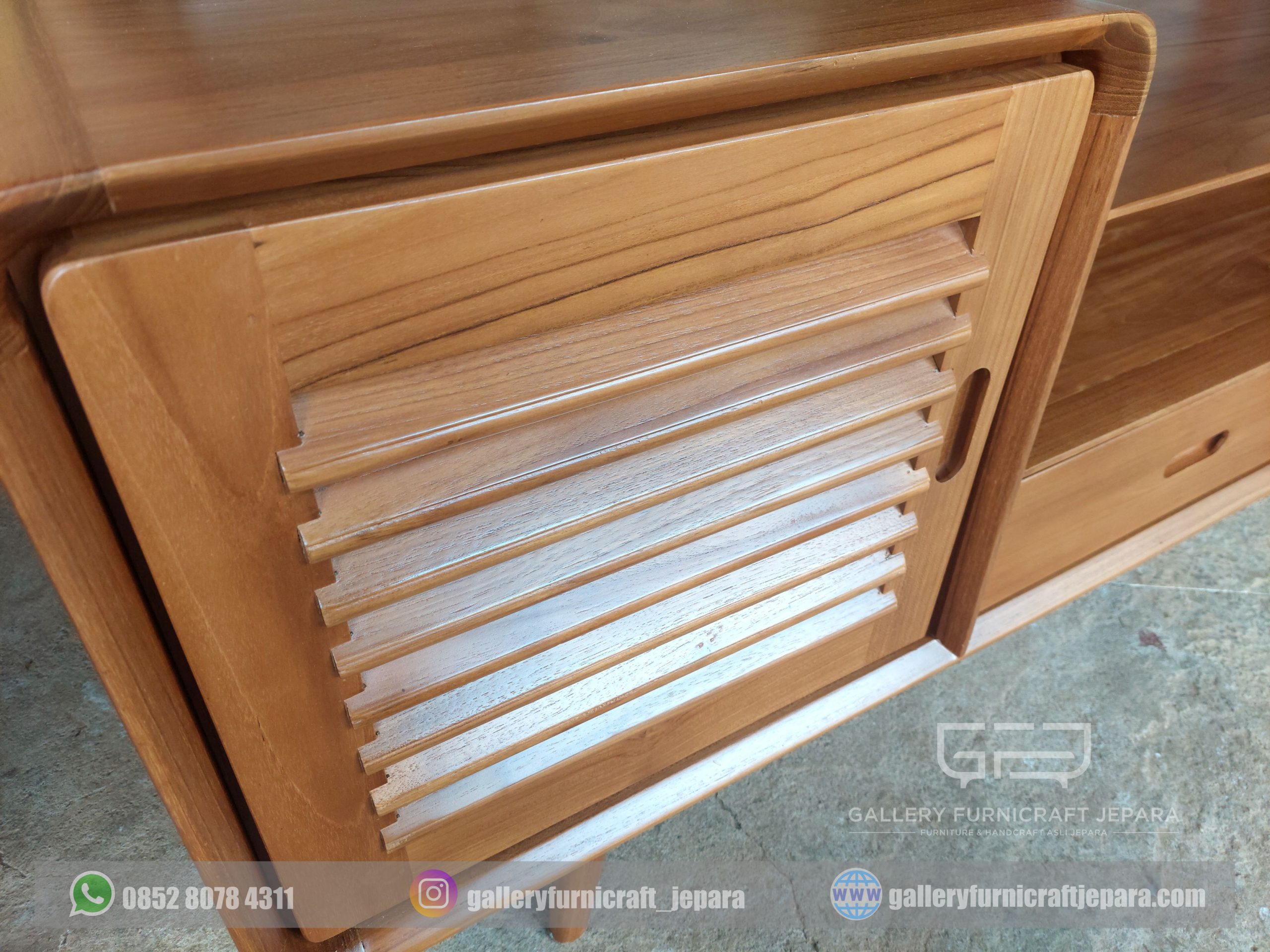 Tv Cabinet Retro Pintu Krepyak Jati Natural Melamine – 150cm – Gallery ...