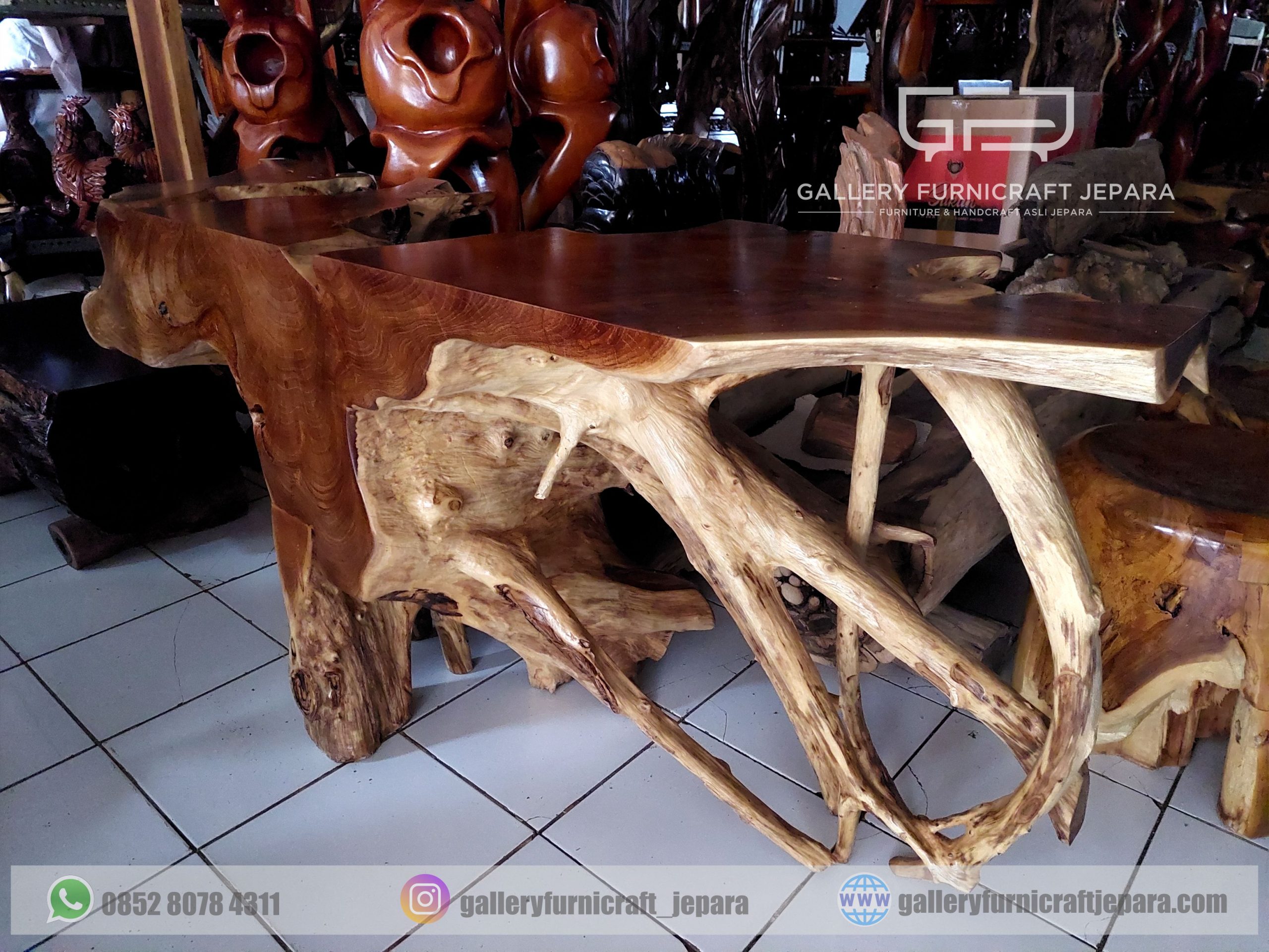 Meja Console Akar Jati Tua Alami – 165x50x75cm – Gallery Furnicraft Jepara